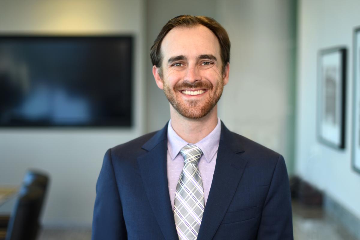 Eric L. Abada | Knobbe Martens